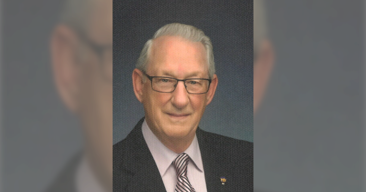 Lowell D. Regstad - Boulger Funeral Home